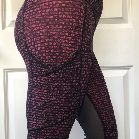 lululemon athletica | Pants & Jumpsuits | Cropped And Patterned Lulu ...